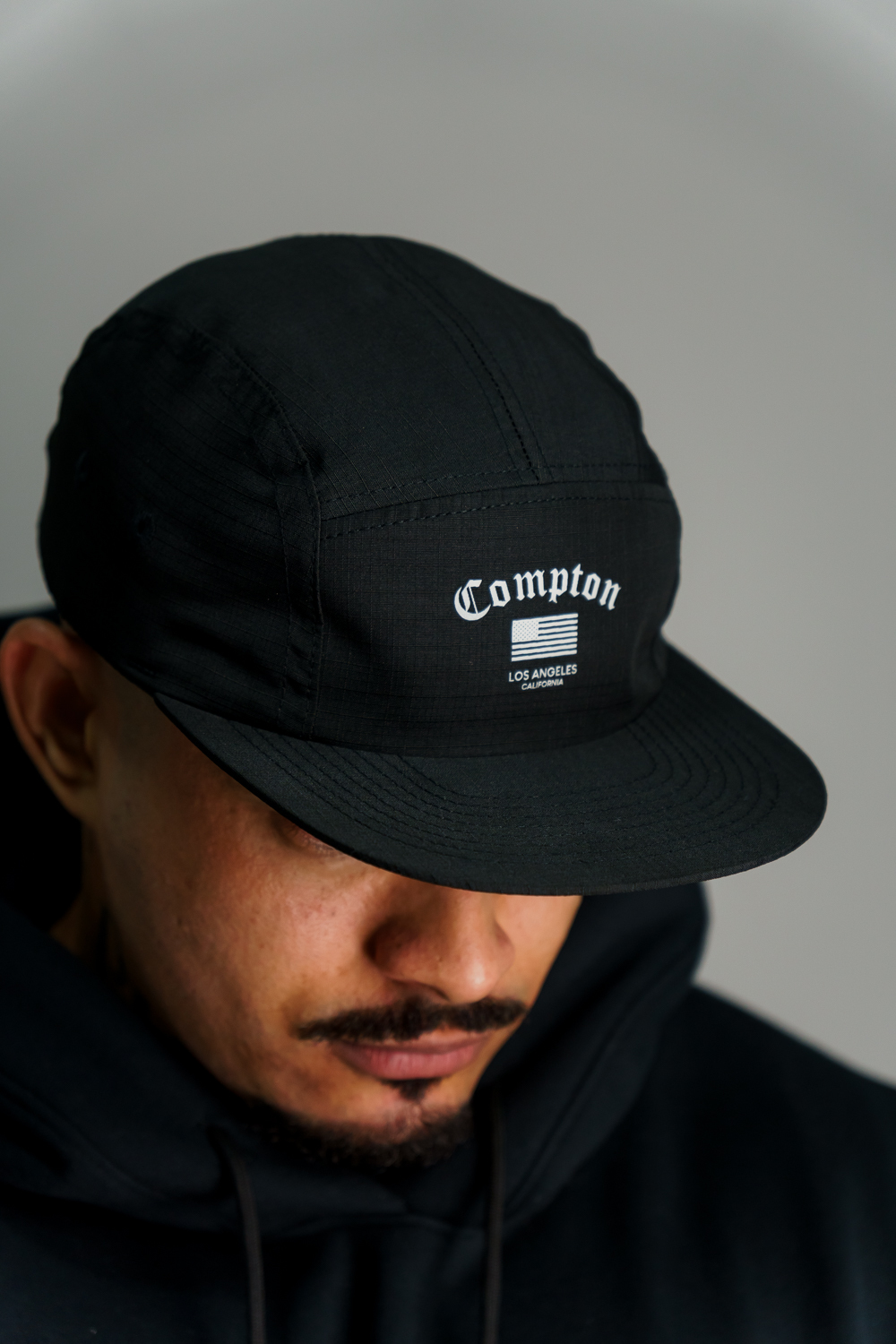 Boné Aba Reta Compton Five Panel - Boné Aba Reta Compton Five Panel ...